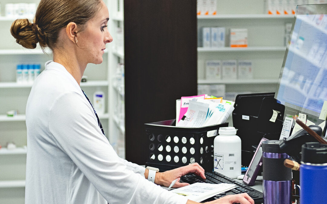 How Compounding Pharmacies Mix Compounds - Big Country Dermatology Pharmacy